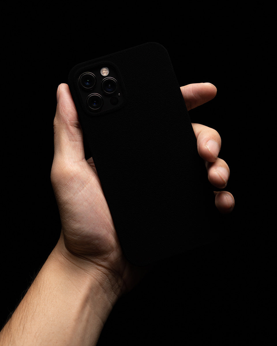 Musou Black Paint | The World's Blackest Water-Based Acrylic Paint
